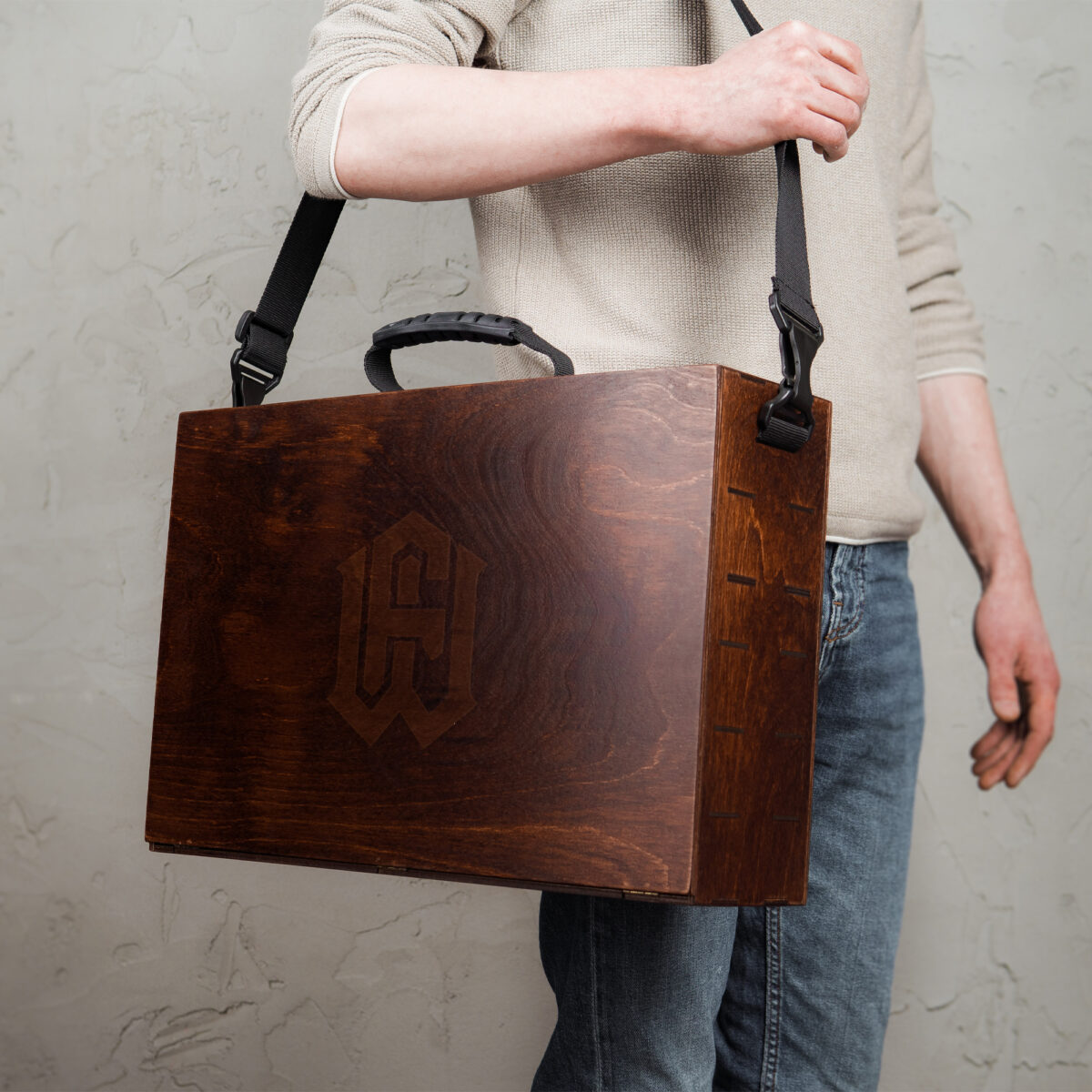 The Paint Case 2.0 – Frontier Wargaming